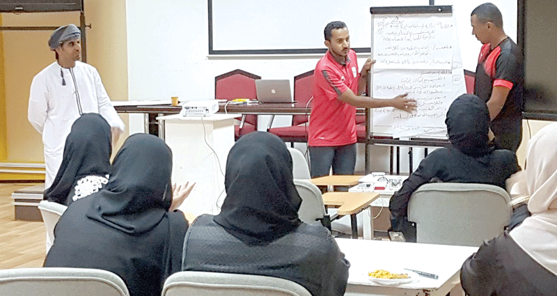 ختام حلقة إدارة الأنشطة الرياضية لمعلمي الرياضة المدرسية - الموقع ...