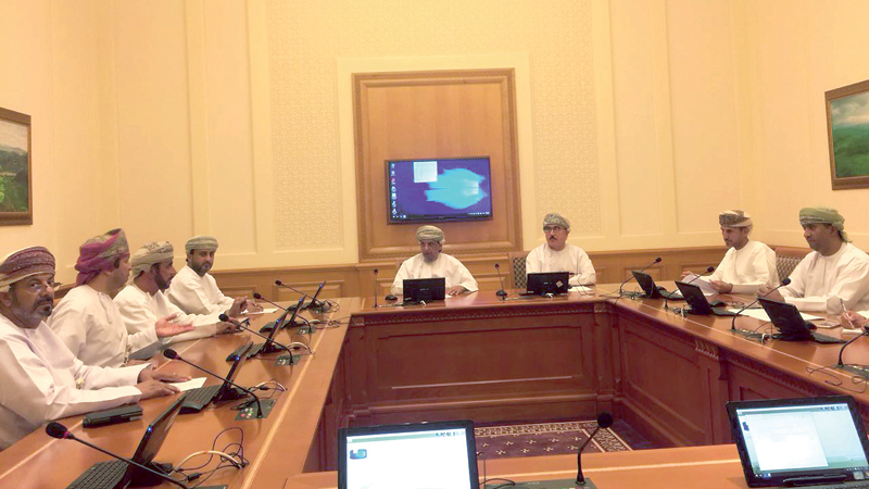 «اجتماعية الشورى» تناقش مشروع «قانون» النظام الموحد لشركات البريد ...