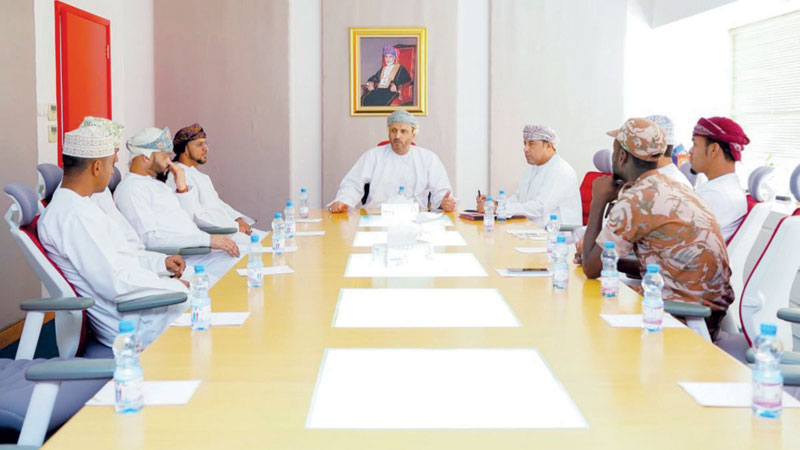 رئيس لجنة المنتخبات يعد بدعم الاتحاد لمنتخب الشاطئية - الموقع الرسمي ...